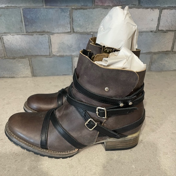 Freebird by Steven | Shoes | Freebird Madison New Size 9 | Poshmark